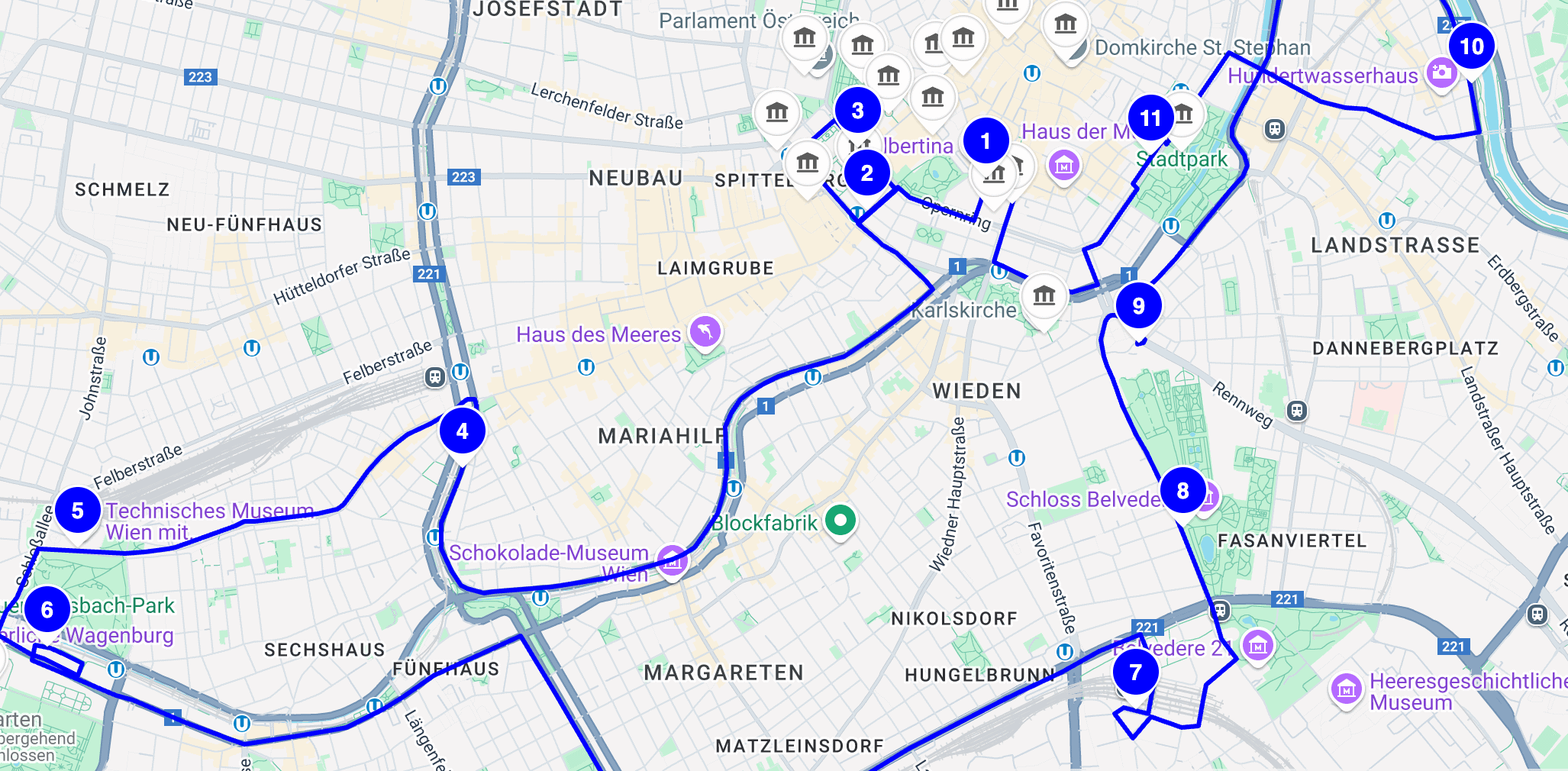 Vienna Bus Tour: Take a Big Bus to see the city 2026